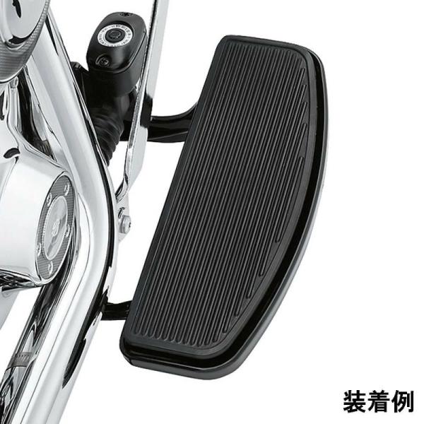 【適合】1986以降 ツーリング 2000〜2017 ソフテイル※FLS、FLSTFBは不可2012〜2016 FLD※2024以降FLTRXSTSEは、フットボードブラケット（47200302A）x2個が必要。【商品説明】標準装備のクロー...