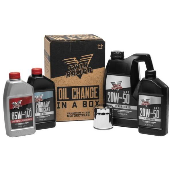 【商品説明】プレミアム　エンジンオイル交換セット ミルウォーキーエイト用です。セット内容：プレミアムエンジンオイル20W-50　1ガロン（約3.8L)プレミアムエンジンオイル20W-50　1クオート（946ml)プライマリーチェーンケースオ...