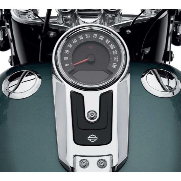 【適合】2018〜2021 FLDE、FLFB/S、FLHC/S、FLSB、FLSL、FXLR/S【商品説明】長く引き締まったタンクの外観を引き立てるガスキャップセット。タンクと一体化したような滑らかなデザイン。フューエルキャップはワンプッ...