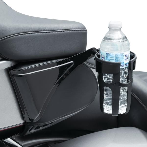 【適合】2014〜2024 FLHTCU、FLHTCUL、FLHTK、FLHTKL、FLTRU、FLTRK、FLHTCUTG【商品説明】ツーリング　ウルトラモデル用 パッセンジャードリンクホルダーです。右側リアスピーカーのツアーパックマウン...