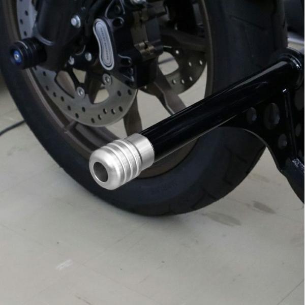 【適合】BUNGKINGエンジンガード、クラッシュバー、ハイウェイペグ用【商品説明】BUNG KING製クラッシュバー、エンジンガード、ハイウェイペグ用 アルミ製スライダーです。＜特長＞●高強度A6061-T6アルミ二ウム合金製。樹脂製スラ...