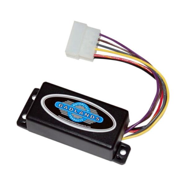 【適合】1987〜1993 ツーリング1990〜1993 ダイナ、FXモデル1992〜1993 スポーツスター【商品説明】ハーレーのウィンカーに、オートキャンセル機能を付加するためのモジュールです。ウィンカーが11秒間点滅の後自動キャンセル...