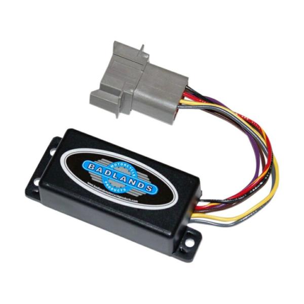 【適合】1996〜2000 ツーリング、FX、ダイナ、ソフテイル1996〜2003 スポーツスター※8ピン・オス型コネクター仕様【商品説明】ハーレーのウィンカーに、オートキャンセル機能を付加するためのモジュールです。ウィンカーが11秒間点滅...