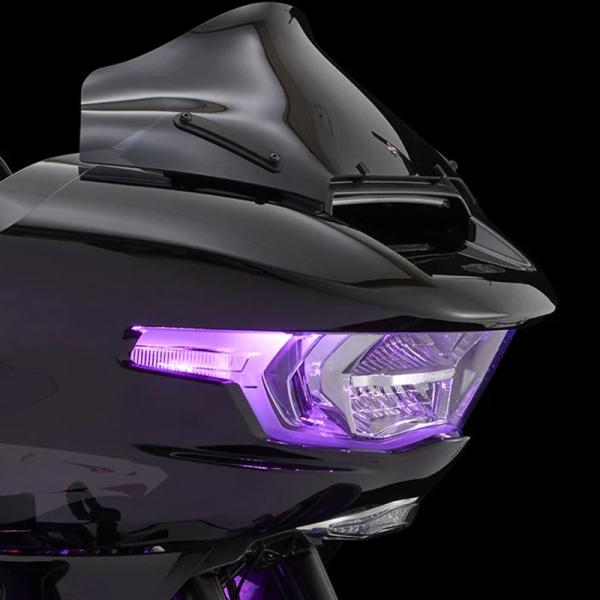 【適合】2024以降 FLTRX、FLTRXSTSE、FLTRXL2023以降 FLTRXSE2026以降 FLTRT【商品説明】2024以降ロードグライド用 フロント周りライティングキット。●CIRO製 Shock&amp;Awe EVO...