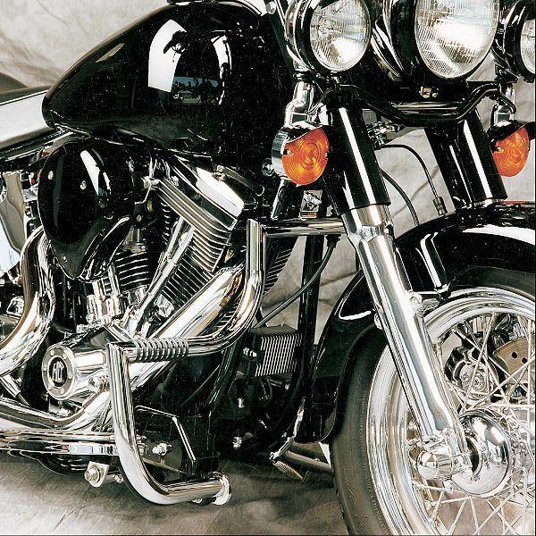 【適合】1988〜1999 FLSTC、FLSTF、FLSTN、FLSTS【商品説明】ハイウェイペグの代わりにもなるエンジンガードです。バーは1.25インチの高強度鋼を使用しています。３層クローム処理。ＵＳ特許取得製品です。Oリングが付いて...