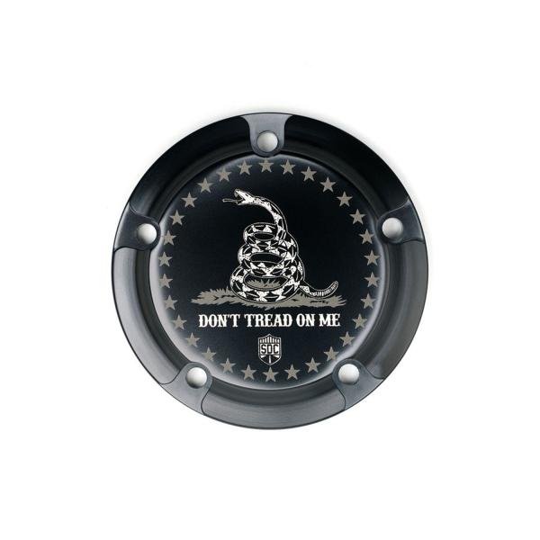 【適合】1999〜2017 ダイナ1999〜2016 ツーリング、トライク2000〜2017 ソフテイル【商品説明】ツインカム ダイナ、ソフテイル、ツーリング、トライク用 タイマーカバーです。・特長●アメリカの自由独立を謳った、ガラガラヘビ...