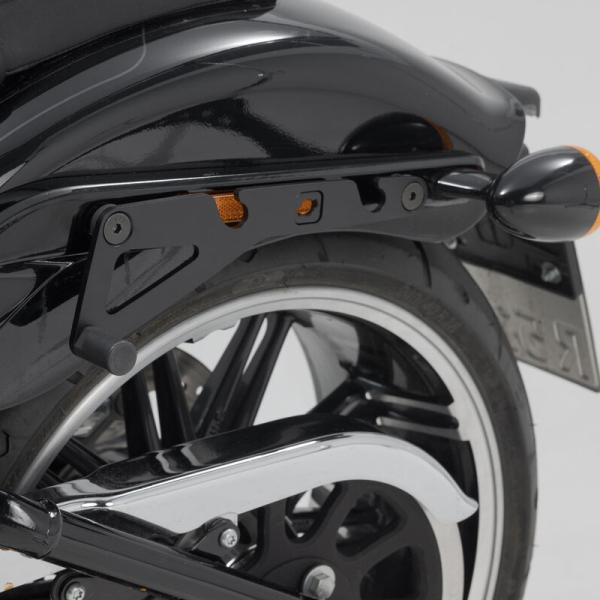 【適合】2018以降 FLFB、FLFBS、FXBR、FXBRS【商品説明】ハーレー M8ソフテイル ファットボーイ、ブレイクアウト用 SLHシステム・サイドキャリアです。SW-MOTECH（SWモーテック）のLH1サドルバッグ（BC-68...