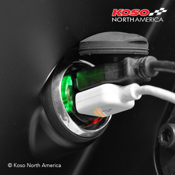 【適合】シガーソケット装着車    【商品説明】ハーレー用デュアルUSBポート。ツーリングモデルのフェアリングに標準装備のシガーソケットと交換して取り付けます。2アンペアUSBポートを2個装備しているので、2台同時に充電が可能です。スマート...