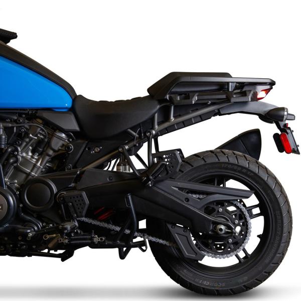 【適合】2021〜2025 パンアメリカ RA1250、RA1250S【商品説明】ハーレー パンアメリカ用 ロワリングリンケージキットです。このリンケージに交換すれば、リアの車高が1インチ（約25mm）下がり、足つき性が向上します。素材はス...