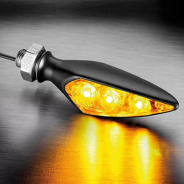 【適合】左前/右後用【商品説明】ケラーマン / Kellermannを代表するLEDウインカー micro Rhombus Extremeのデザインコンセプトをそのままに、信じられないほどの小型化に成功した「Rhombus S / ローンバ...