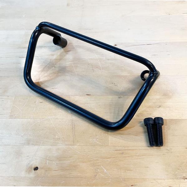 【適合】2018以降 FXFB、FXFBS、FXBB、FXBBS、FXST【商品説明】ハーレー M8ソフテイル ファットボブ、ストリートボブ、スタンダード用 左側サドルバッグサポートです。・特長●M8ソフテイル ファットボブ、ストリートボブ...