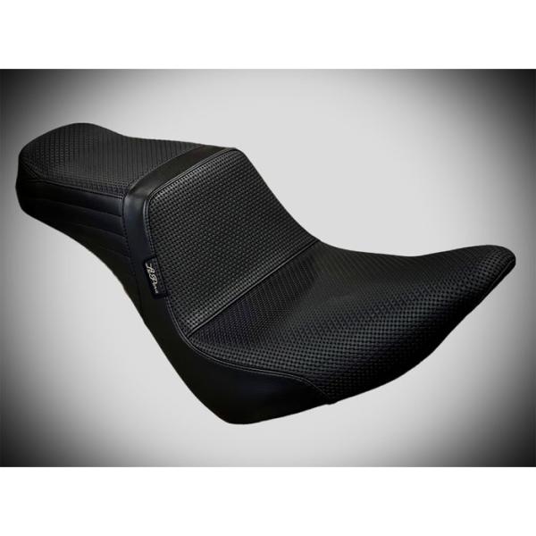 【適合】2018以降 ローライダー、ローライダーS、ローライダーST、スポーツグライド FXLR、FXLRS、FXLRST、FLSB【商品説明】ハーレー M8 ローライダー、ローライダーS、ローライダーST、スポーツグライド用 ツーアップシ...