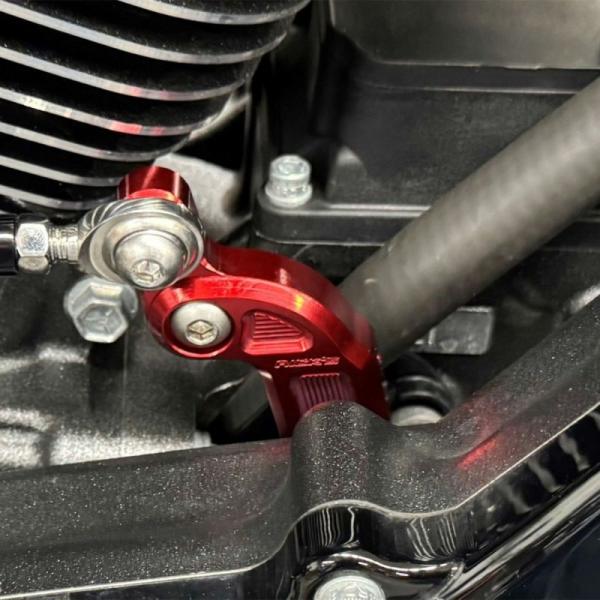 【適合】2018以降 ソフテイル2017以降 ツーリング、トライク※FLTRXSE、FLTRKSE、FLHXSE、FLHTKSE、FLHTCUTGSE不可【商品説明】2018以降 ソフテイル、2017以降 ツーリング、トライク用 シフトロッ...