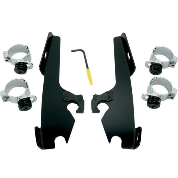 【適合】FAT/SLIM、BATWINGシリーズ共用1985〜2010 FXST、FXSTD、FXSTB、FXS1993〜2005 FXDWG【商品説明】FAT/SLIM、BATWINGシリーズの装着に必要なマウントキットです。ウインドシー...