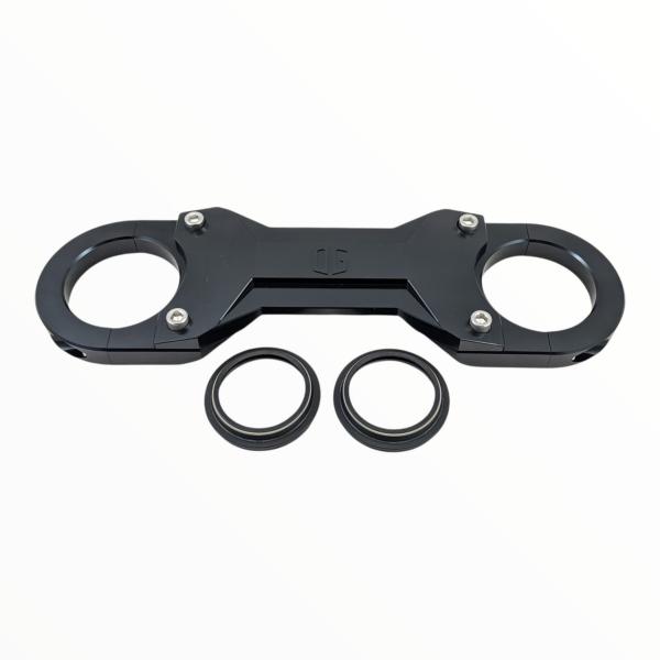 【適合】2014以降 ツーリング※2023以降 FLTRXSE、FLHXSE、FLTRXSTSE不可【商品説明】2014以降 ツーリングの49mm径 正立フォーク車用 フォークブレースです。●ハイスピード走行時のギャップや路面のうねりによる...