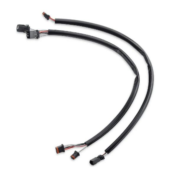 【適合】2018〜2024 ソフテイル【商品説明】M8 ソフテイル用 ハンドル配線延長ハーネスキットです。＜特長＞●ハンドルバーやライザーの交換時にハンドル配線ハーネスを延長できます●ハンドルスイッチ配線、電子スロットル配線のセット●コネク...