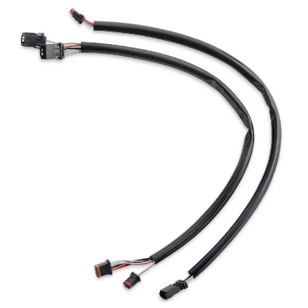 【適合】2018〜2024 ソフテイル【商品説明】M8 ソフテイル用 ハンドル配線延長ハーネスキットです。・特長●ハンドルバーやライザーの交換時にハンドル配線ハーネスを延長できます●ハンドルスイッチ配線、電子スロットル配線のセット●コネクタ...