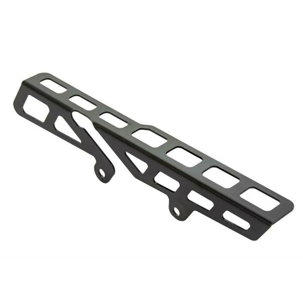 【適合】2018〜2024 ソフテイル※FXDRS不可【商品説明】ノーマルのベルトガードと交換するタイプの、カスタムベルトガードです。ノーマルの殺風景なベルトガードと交換するだけで、スィングアーム周りをドレスアップします。四角い穴がレーザー...