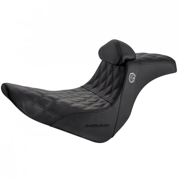 【適合】2018以降 FXLR、FXLRS、FXLRST、FLSB【商品説明】ローライダー/S/ST、スポーツグライド用 2UPシート。サンディエゴカスタムズとサドルマンのコラボレーション。両サイドにはSDCのロゴエンブレム付。※座面ステッ...