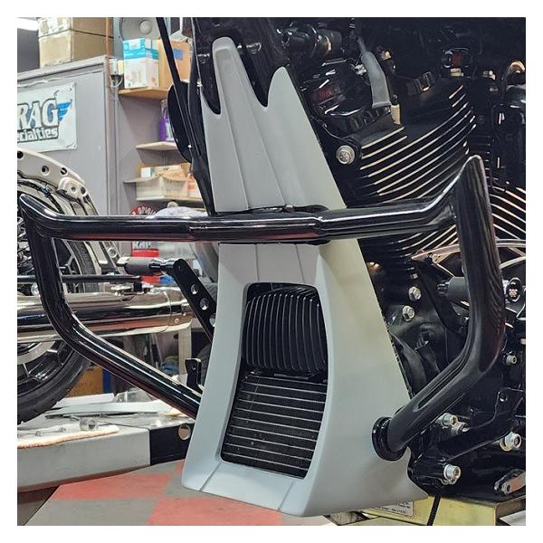 【適合】2011〜2016 FLTR、FLTRX、FLTRXS、FLHX、FLHXS、FLHR、FLHRC、FLHT、FLHTCPaul Yaffe（ポールヤフィー）ミニモンキーエンジンガード用【商品説明】Paul Yaffe（ポールヤフィ...