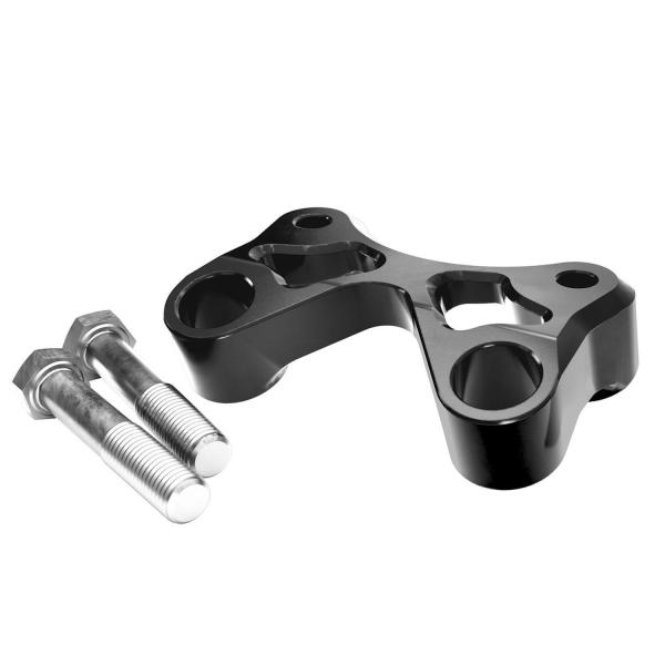 【適合】ダイナ、2017以前 ソフテイル、スポーツスター、FXR【商品説明】SDC Daggerライザー用のプルバックプレートです。・特長●SDC（サンディエゴカスタム）とKRAUS（クラウス）のコラボデザイン●このプレートを装着することで...