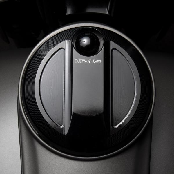 【適合】2008〜2023 ツーリング、FLHTCUTG2024 FLHTK、FLTRK、FLHTCUTG、FLTRT※フューエルドア装着車【商品説明】ビレットアルミニウム製のフューエルドア。スポーティーなルックスで、KRAUSの他の製品と...