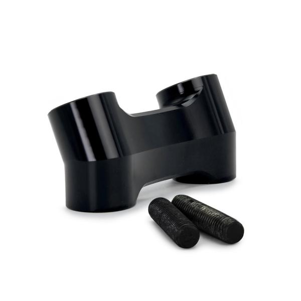 【適合】アイソレーテッド ストレートライザー【商品説明】同メーカーのストレートライザーをキックバックライザーに変換します。下記分、ハンドル位置が変わります。プルバック：1.5インチ（約3.8cm）高さ：2.25インチ（約5.7cm）【メーカ...