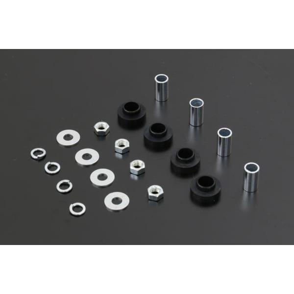 Z1/Z2  メーターマウント ダンパーセット  KZ750/1000  PMC メーカー名　：　 (株)PMC.Incメーカー品番　：　 81-2298適合車種 　：　  カワサキ　　 　Z1/Z2　 精密機器であるメーター類の保護、延命...