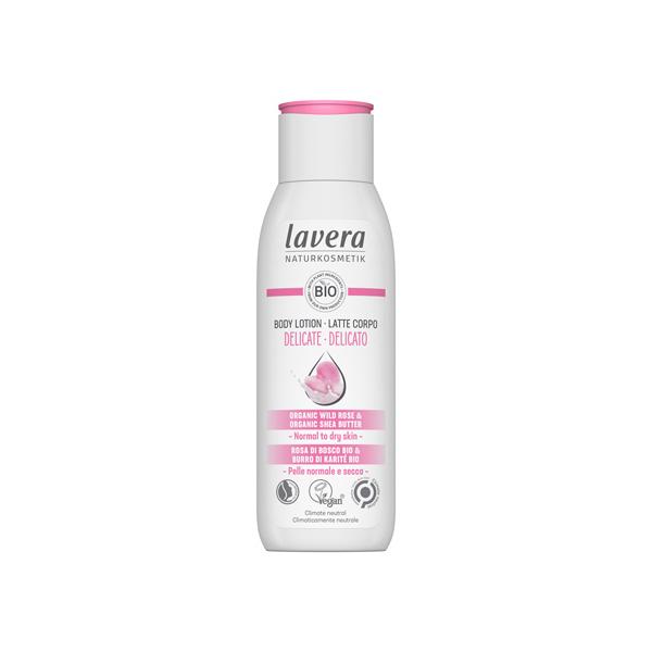 「ラヴェーラ　Lavera　ボディーローション デリケート　200ml」は、しっとりした仕上がりのボディローションです。ローズの華やかな香りにはリラックス効果も。ビタミンEを豊富に含み、ダメージをケアする力に優れたオーガニックのシアバターと...