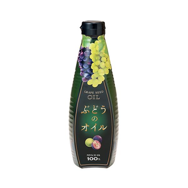 「低温圧搾製法　ぶどうのオイル　グレープシードオイル　450g」は、アンデス山麓の豊かな自然の中で栽培された、チリ又はアルゼンチン産のぶどうの種子を原料としています。ぶどうの種子のもつ控えめで上品な風味が料理の素材を引き立て、後味もすっきり...