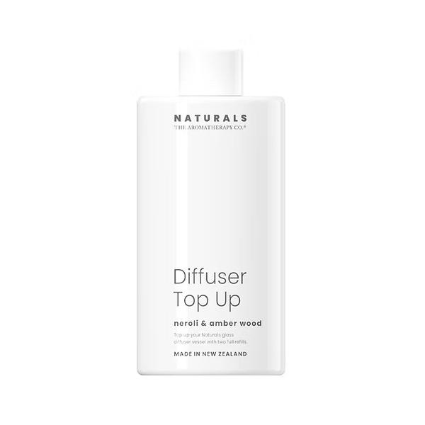 「Naturals　ナチュラルズ　リードディフューザー　リフィル(詰め替え用） ネロリ＆アンバーウッド　240ml」は、ネロリの情熱的でスパイシーな柑橘系のオリエンタルノートが開花し、アンバーウッドのウッディーな香りが層を織りなすことで、洗...