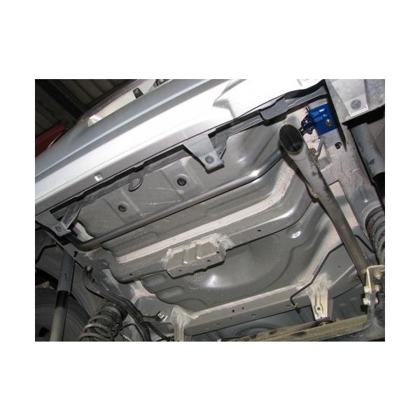 ■【商品名】ランウェイ (リア)モノコックバー■【適合車種/型式/年式】ダイハツ/トール　M900S●【タイプ】Type MO(モノコックバー)●【品　番】DA0420-MOR-00●【備　考】4WD車未確認