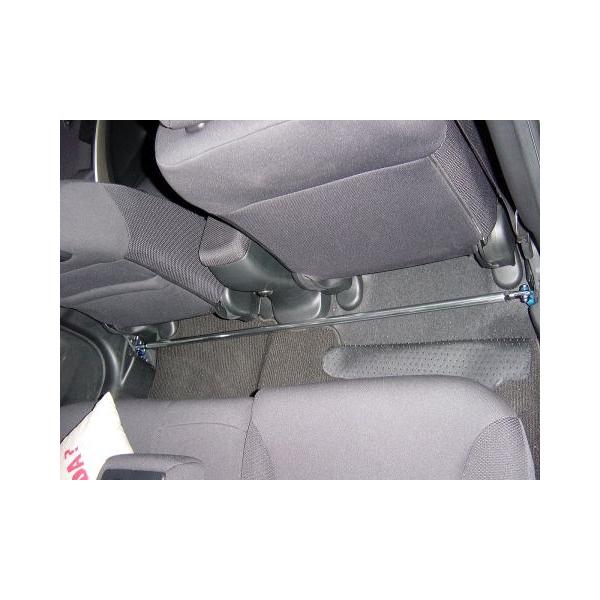 ■【商品名】ランウェイ フロアバー■【適合車種/型式/年式】ホンダ/エアウェイブ　GJ1●【タイプ】Type FB(フロアバー)●【品　番】HN0511-FBM-00●【備　考】ベルトカバー取り外し必要