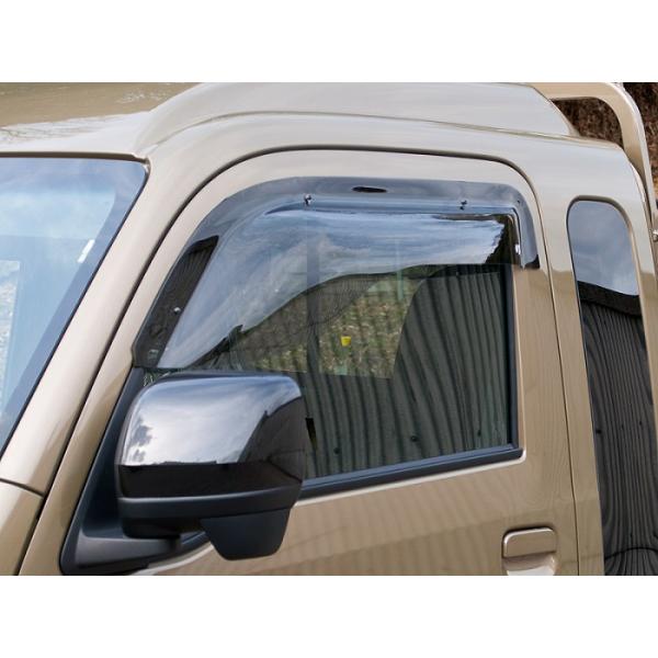 ■【商品名】OXバイザー スポーティーカット[フロントサイド用大型バイザー]※画像はイメージです。■【車種:型式】スズキ　ジムニーノマド年式：2025年4月〜型式：JC74W■【注意事項】受注生産ですので途中のキャンセルはお受けできません。...