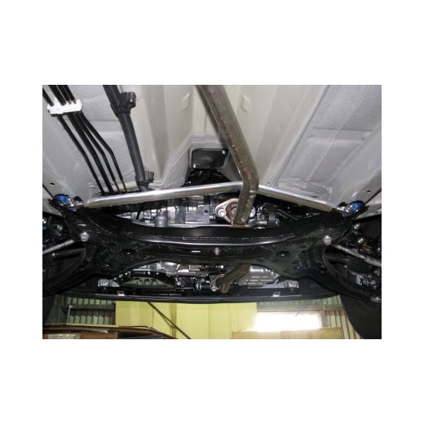 ■【商品名】ランウェイ(フロント)モノコックバー■【適合車種/型式/年式】スズキ/アルト　HA36 '14/12〜●【タイプ】Type MO(モノコックバー)●【品　番】SZ0750-MOF-00●【備　考】2WD車    NA/ターボ車共通