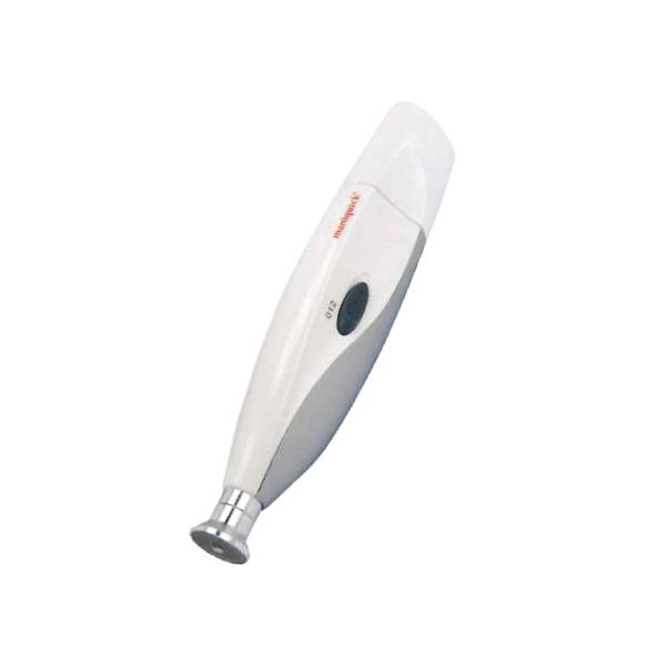 【マニクイック デラックス】業務用レベルまで進化した、ハイパワーなプロ仕様。頑固な爪や角質処理にお薦めです。●ソフトポーチ入り！充実の5種類のアタッチメント使用で手足のお手入れが、より細部にわたって処理できます。アタッチメントに使われている...