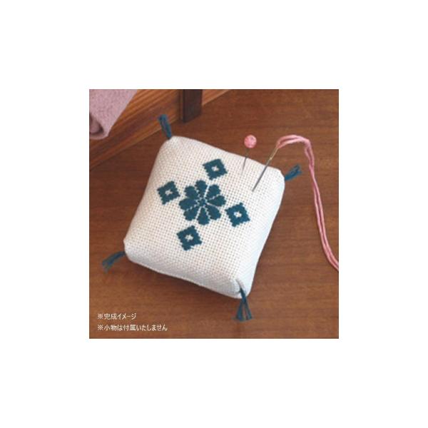 初級〜中級者向け。こぎん刺しでつくる刺繍がオシャレなピンクッションです!※仕立て済みではありません。