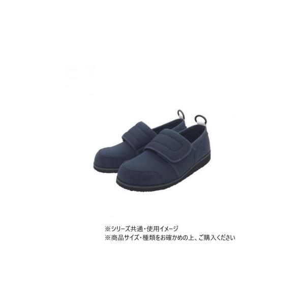 ストレッチ性のあるゴムスポンジで、やさしい履き心地になっております。大きく開く履き口で脱ぎ履きが楽です。面ファスナーで容易に着脱できます。かかとには着用をサポートする指リングが付いております。