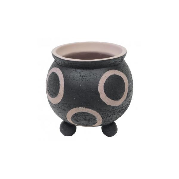 丸の模様が可愛い、コロンとしたフォルムのポット。