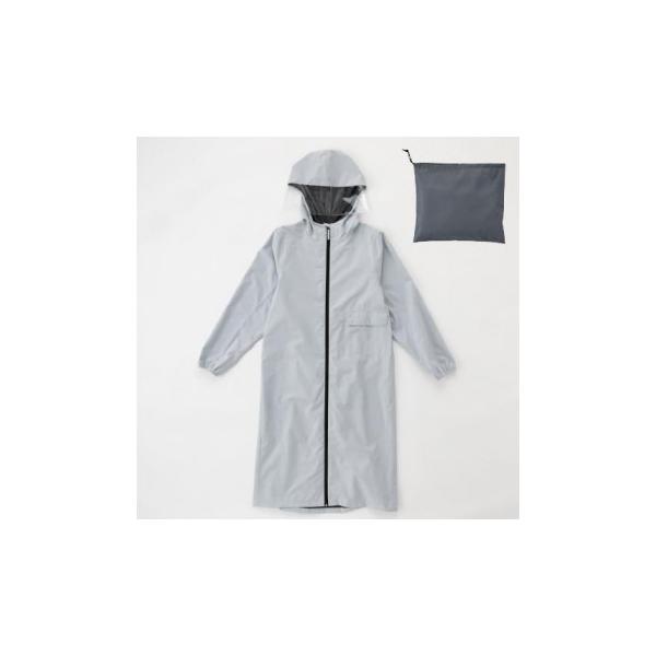 ロング丈で軽量な、学生向けレインコートです。ヘルメット着用対応のフードは透明ひさし部分が大きく、視界をしっかり確保します。リュックの上から着用可能です。背マチは面ファスナーで開閉ができます。着心地が良いストレッチ素材を使用。安全に配慮した反...