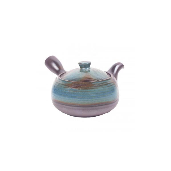 網の目が細かい、深蒸し茶用のサークル網です。取り外し可能なカップ型の茶こしで、扱いやすく、手早くお茶を淹れたいときに便利です。使用後は網を外して茶葉を捨てられるため、お手入れも簡単です。