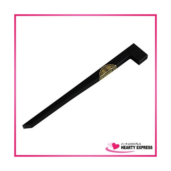 五百蔵鑿 L型特殊鑿(首切鑿) 四分(12ミリ) フローリングの床板を入れるときに使用します。別名、首切鑿 仕様  品名 五百蔵鑿 L型特殊鑿(首切鑿) 四分(12ミリ) サイズ 四分(12ミリ) 全長 約245mm 用途 柱の首切り等 大...