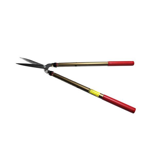 カマキ 伸縮式刈込鋏 のび〜る1200L No.1200L   のび〜るの特徴  ●ワンタッチ方式でハンドルの長さが自由に調節できます！●低い所から高い所まで刈込が自由自在で大変便利です！●アルミ合金ハンドル使用。軽量で女性にも手軽に使えま...