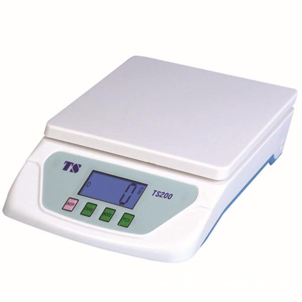 　【1g精度、10kg大計量】 1g単位で最大10kgまで計量でき、お牛乳・水や農作物などの重さを量りたいときにも使える便利なデジタルスケールです。家庭用・調理・製菓道具用にも多用途に使えます。<br><br>　【高...