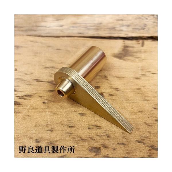 全ての野良ブラスターに適合します。（先端パーツを本製品と交換してお使いください）※フックパーツは多少のレーザ痕や傷等あります。予めご了承ください。※野良ブラスターは含まれません総真鍮製