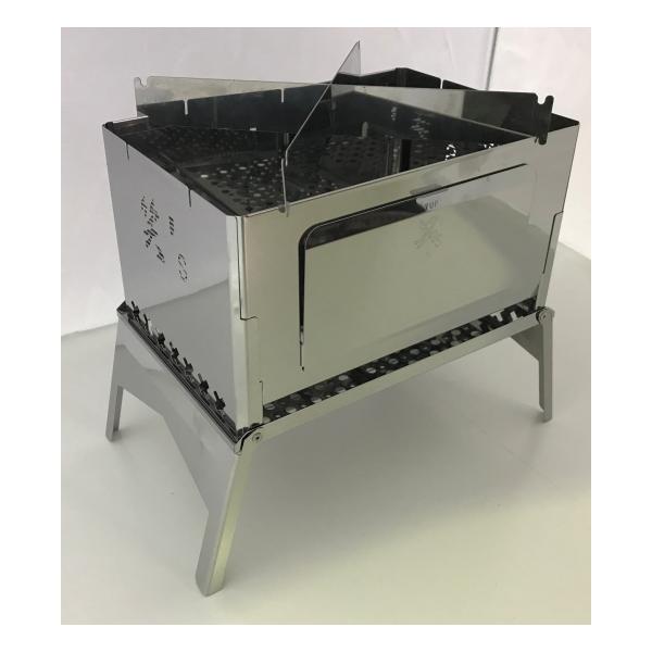 笑's 焚き火台 コンパクト焚き火グリル　「B-GO」 本体　SHO-006-00笑'ｓ コンパクト焚き火グリル　『B-GO』B-6君約2台分の大きさB-5サイズの焚き火グリルです。 『B-GO』は高さがあるゴトクと大きめの開閉扉が特徴です...