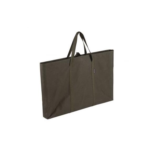 焚き火テーブルラージ（別売）が2枚すっぽり収納できる。飛び出しを防止するバックル装備〈仕様〉サイズ：約71×7×48（高さ）cm材質：6号帆布・パラフィン加工 重量：約560g　原産国：中国製