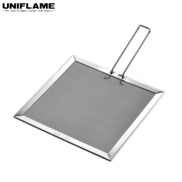 【ユニフレーム UNIFLAME バーナーパッド II 　M 】シングルバーナーの炎を柔らかな赤外線の熱に変換。とろ火使用ができます。クッカーを置く際の安定板・滑り止めとしても。一般的なステンレス鋼に比べ、耐酸化性・耐熱性に優れた特殊耐熱鋼...