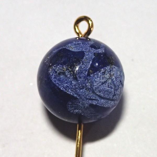 《天然石ラピスラズリ手彫り　四神》　１２mm　１個風水で有名な人気の四神ビーズ。石自体はいずれもAグレードです。時が経過するごとに、彫りの部分が石本体に馴染んできます。四神が揃うと（吉）。究極の平和が到来しないと出現しない