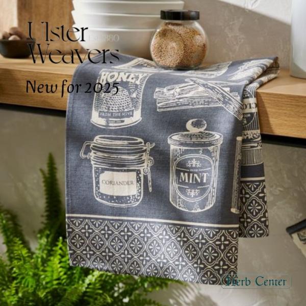 Ulster Weavers Est.1880 アルスター ウィーバーズ北アイルランドの洗練されたギフトウエアで生活をより豊かに。本場デザインのティータオルで、優雅なティータイムをお楽しみください。ティータイムのテーブルクロス、お皿ふきや水...